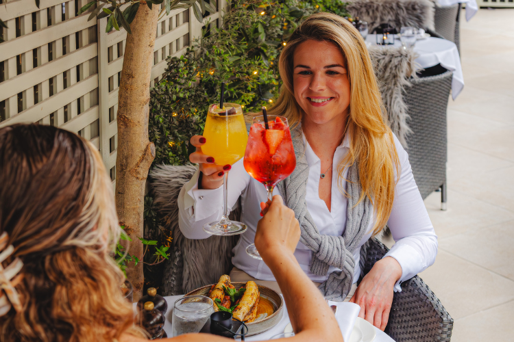 Menus | Dakota Leeds